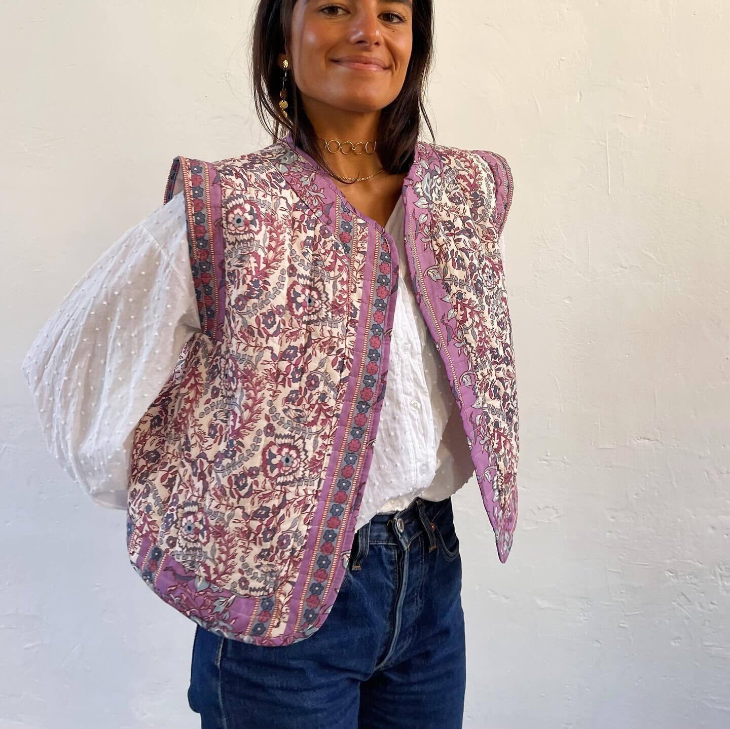 Ainsley Bloom Vest – Allen & Moore